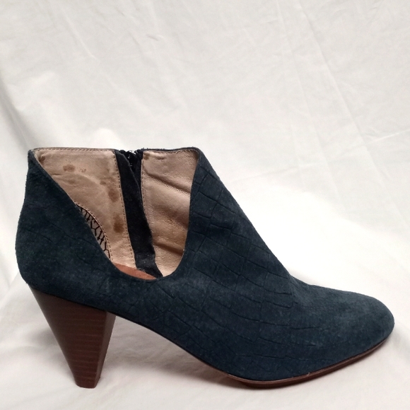 Matt Bernson | Shoes | Final Sale Matt Bernson Slate Blue Croc Embossed ...